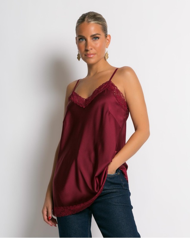 Μπλούζα σε στυλ lingerie με δαντέλα μπορντώ
